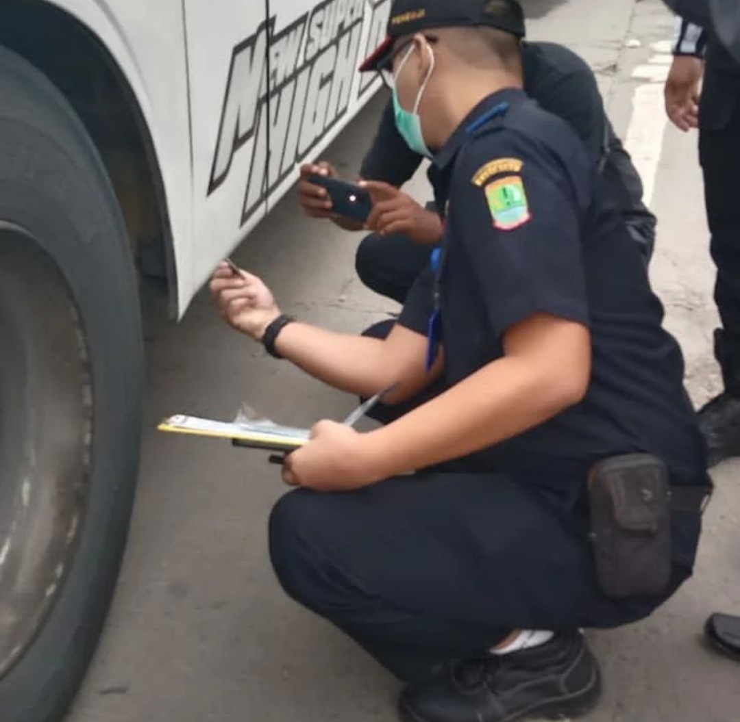 Dishub Ramp Check Bus di Terminal Klari – KBEonline.id