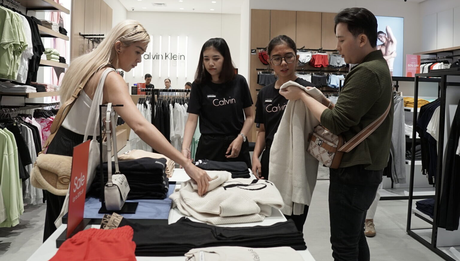 68 Brand Ternama Sudah Bergabung di Summarecon Villaggio Outlets ...