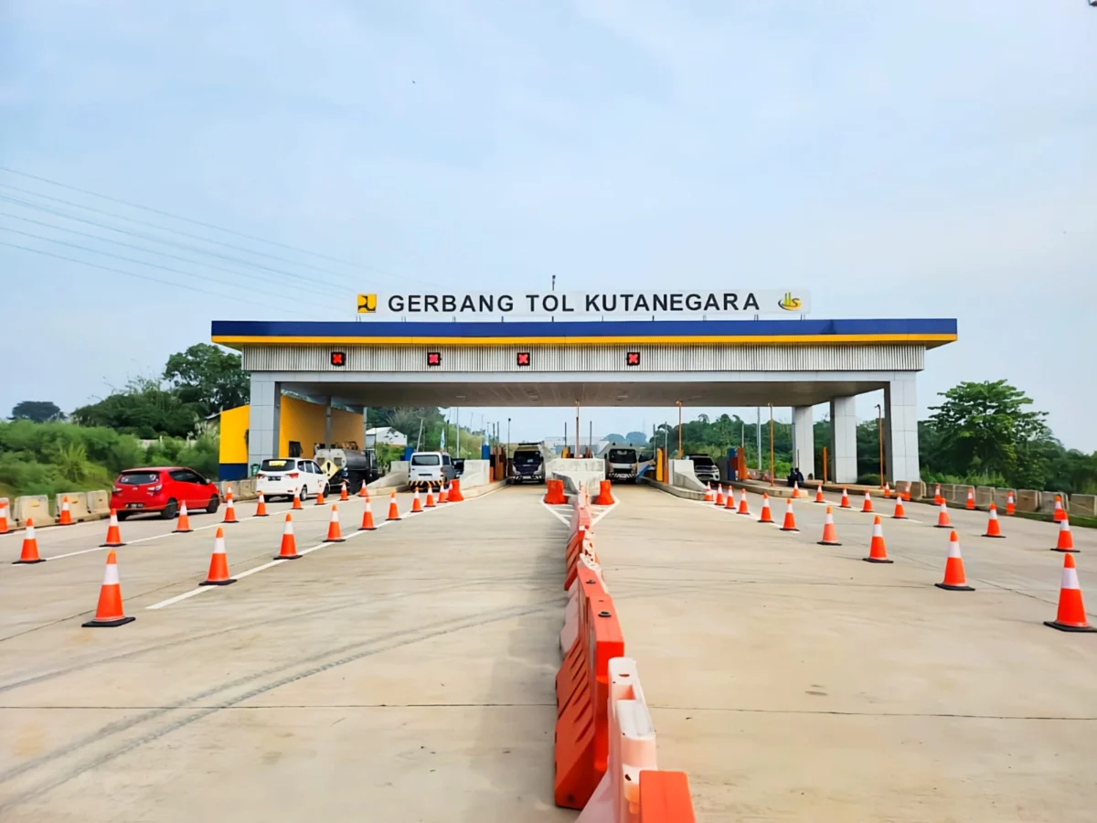 Tol Japek 1 Penuh Jasa Marga Buka Tol Japek 2, Khsususnya untuk yang dari Bandung ke Jakarta ...