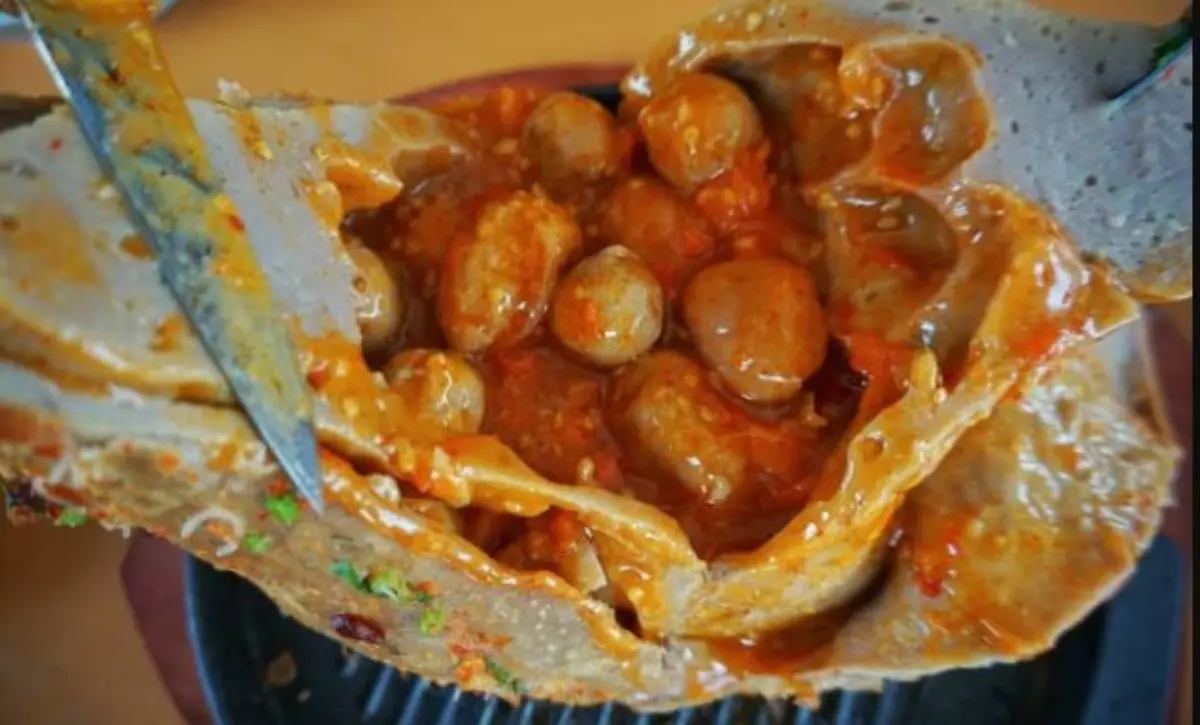 Rekomedasi Bakso Lava di Lampung Dengan Kuah yang Super Pedas dan ...