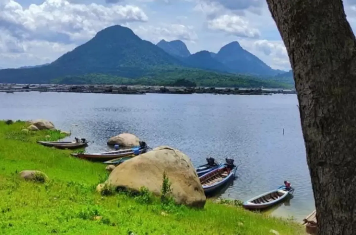 Waduk Jatiluhur, Tempat Wisata di Purwakarta dengan Harga Tiket ...