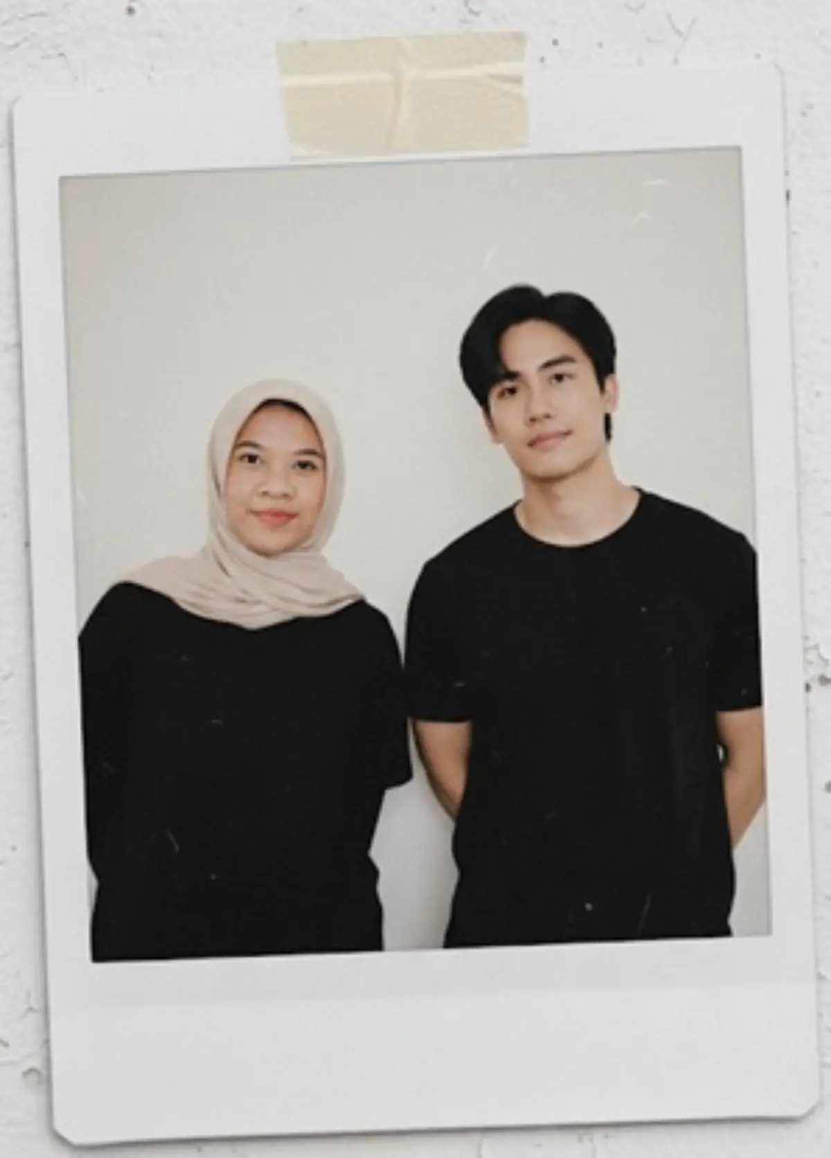 Ide Prompt Gemini AI untuk Foto Couple & Bestie, Bikin Hasilnya Keren! – KBEonline.id