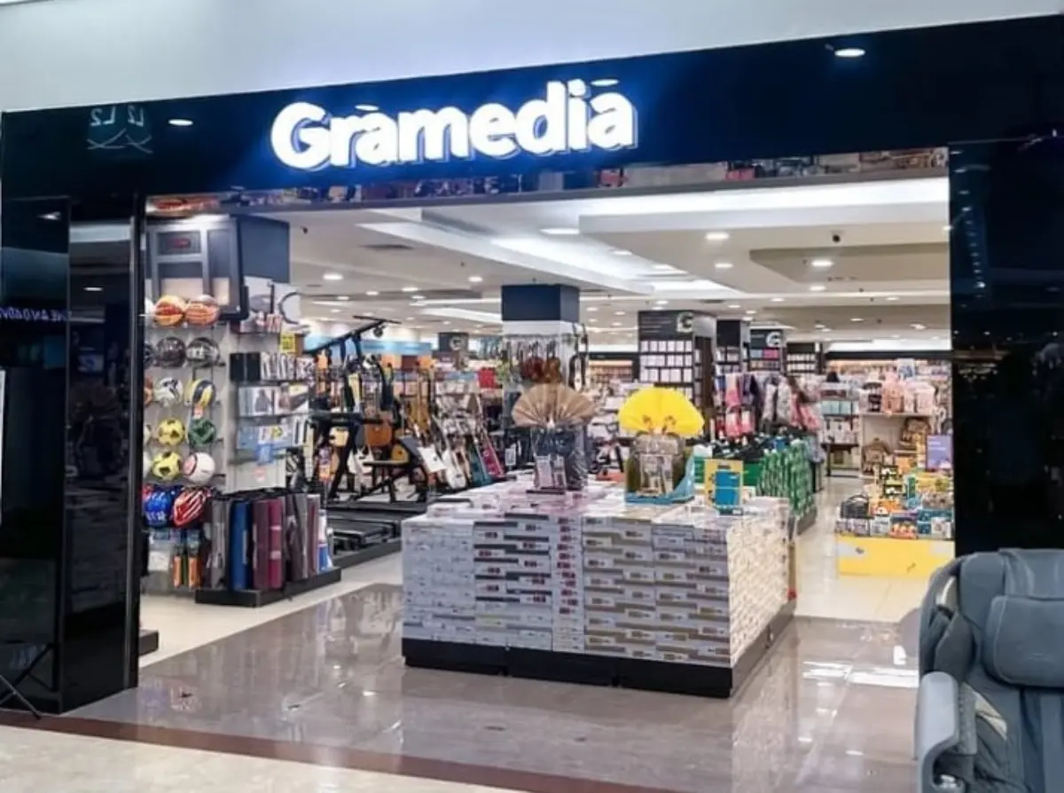 Cari Buku untuk Semua Usia? Gramedia Mall Metropolitan Bekasi Punya ...