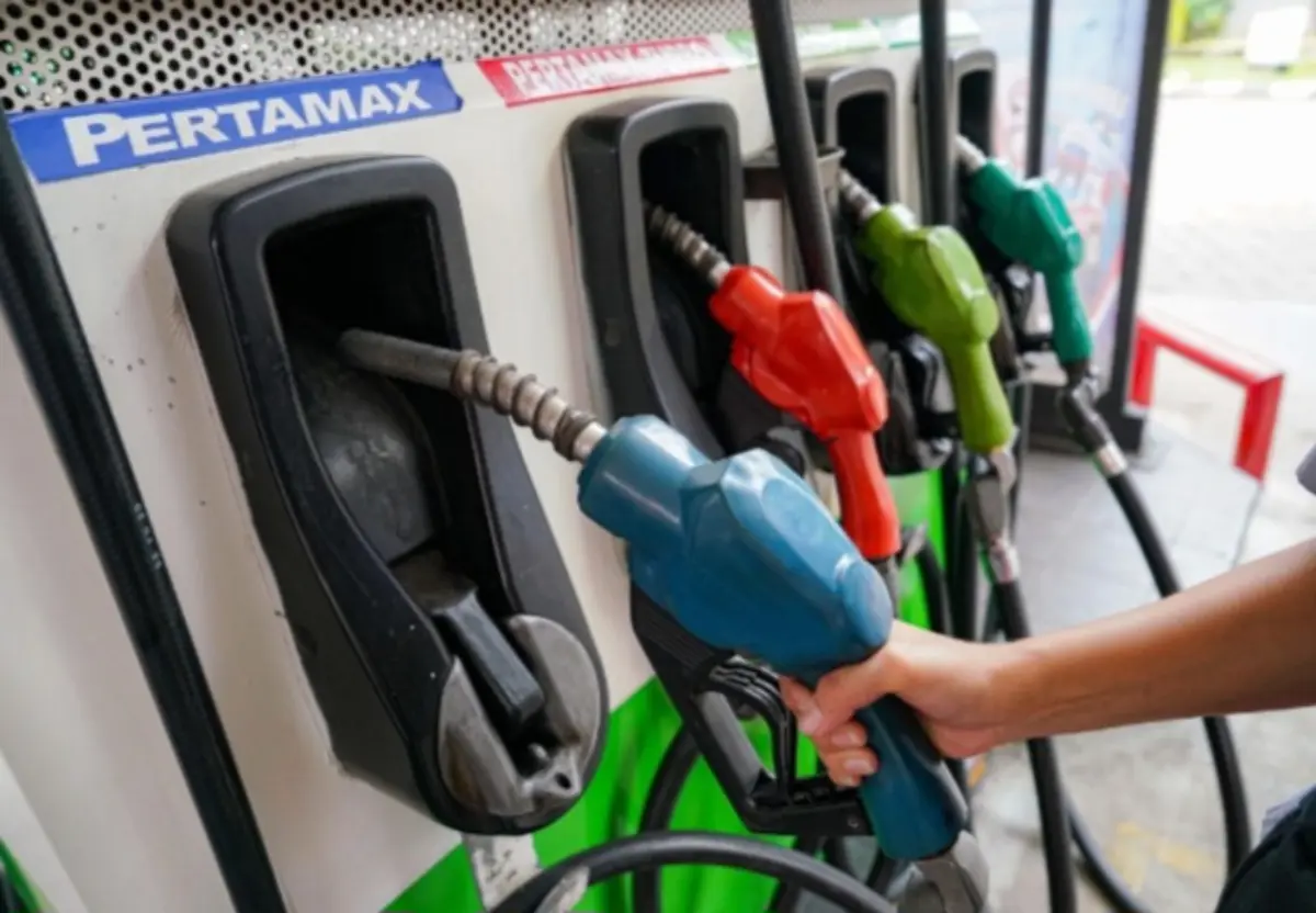 Cek Harga BBM Pertamina November 2025, Pertalite Aman, Dexlite Naik ...