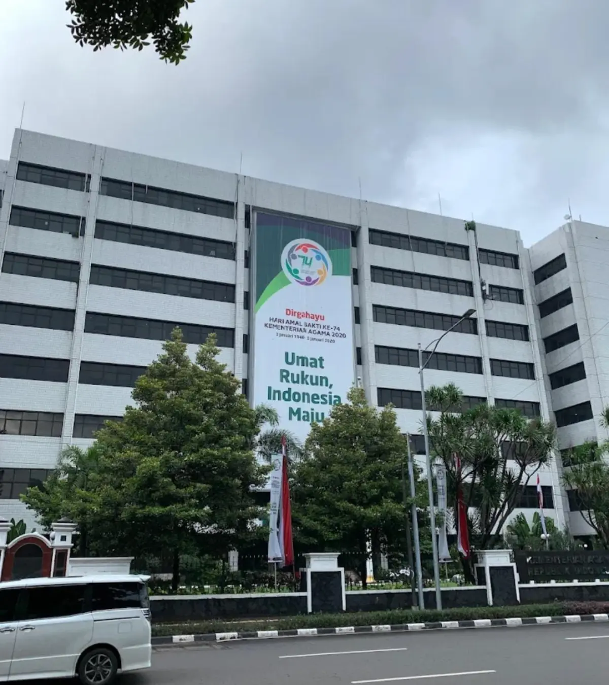 DITUNDA! Belum Ada Duit, Kemenag Belum Mampu Bayar Tunjangan Profesi ...